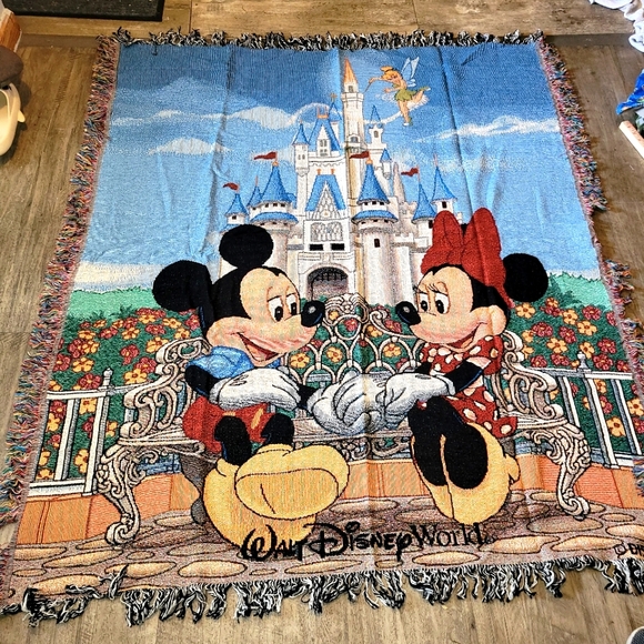 Disney | Bedding | Disney Mickey Minnie Mouse Castle Knit Frayed Trim ...